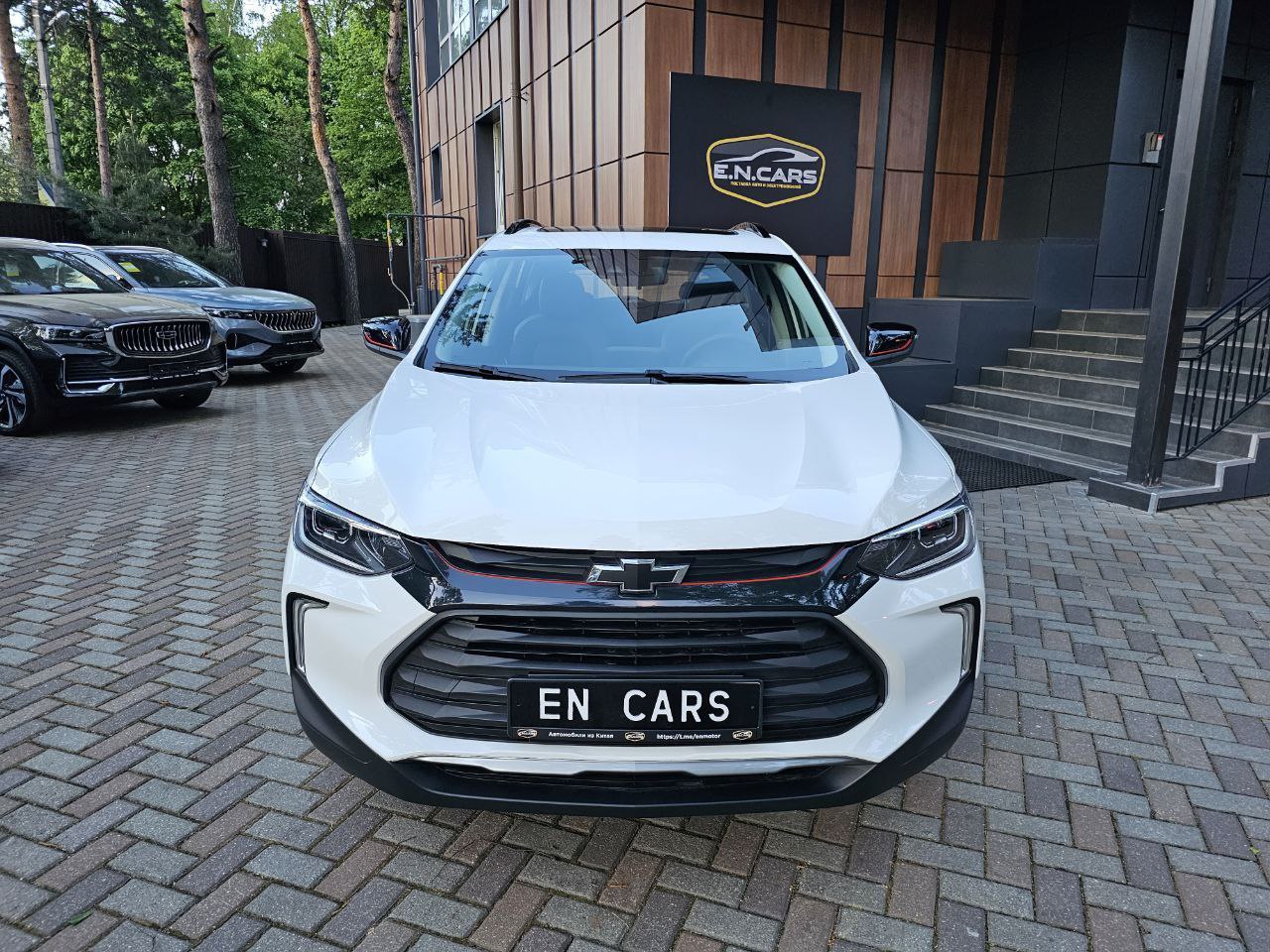 Chevrolet Tracker купить в Москве, цены, характеристики - EN CARS
